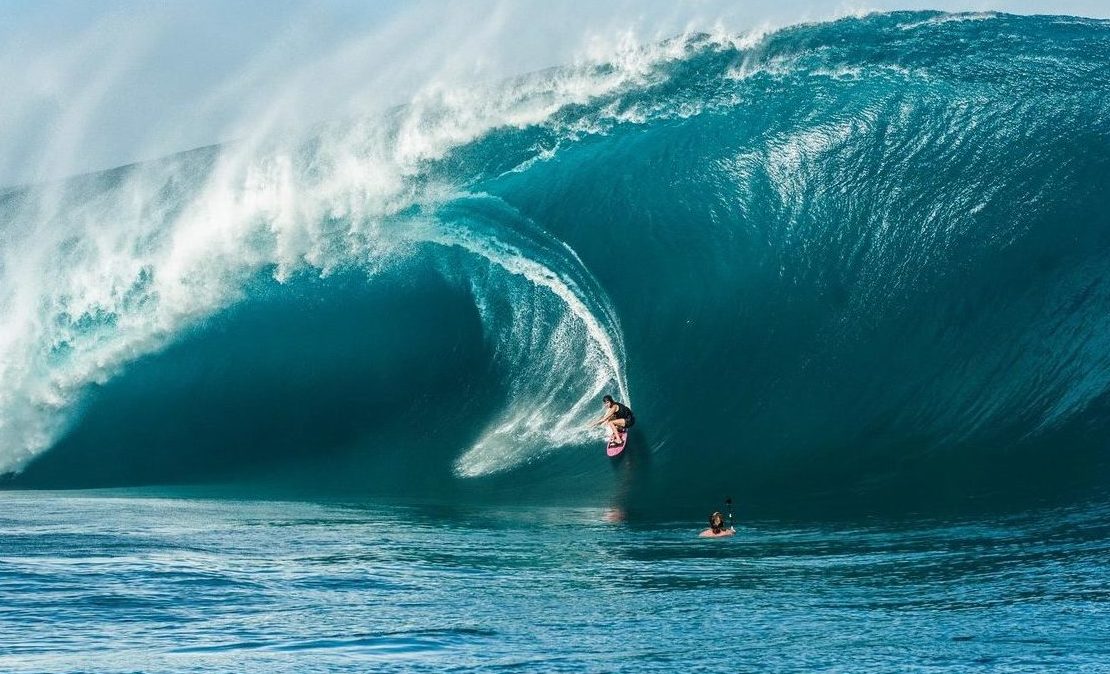 Tahiti Surf Holidays | Luxury Surf Resorts | Perfect Wave Travel