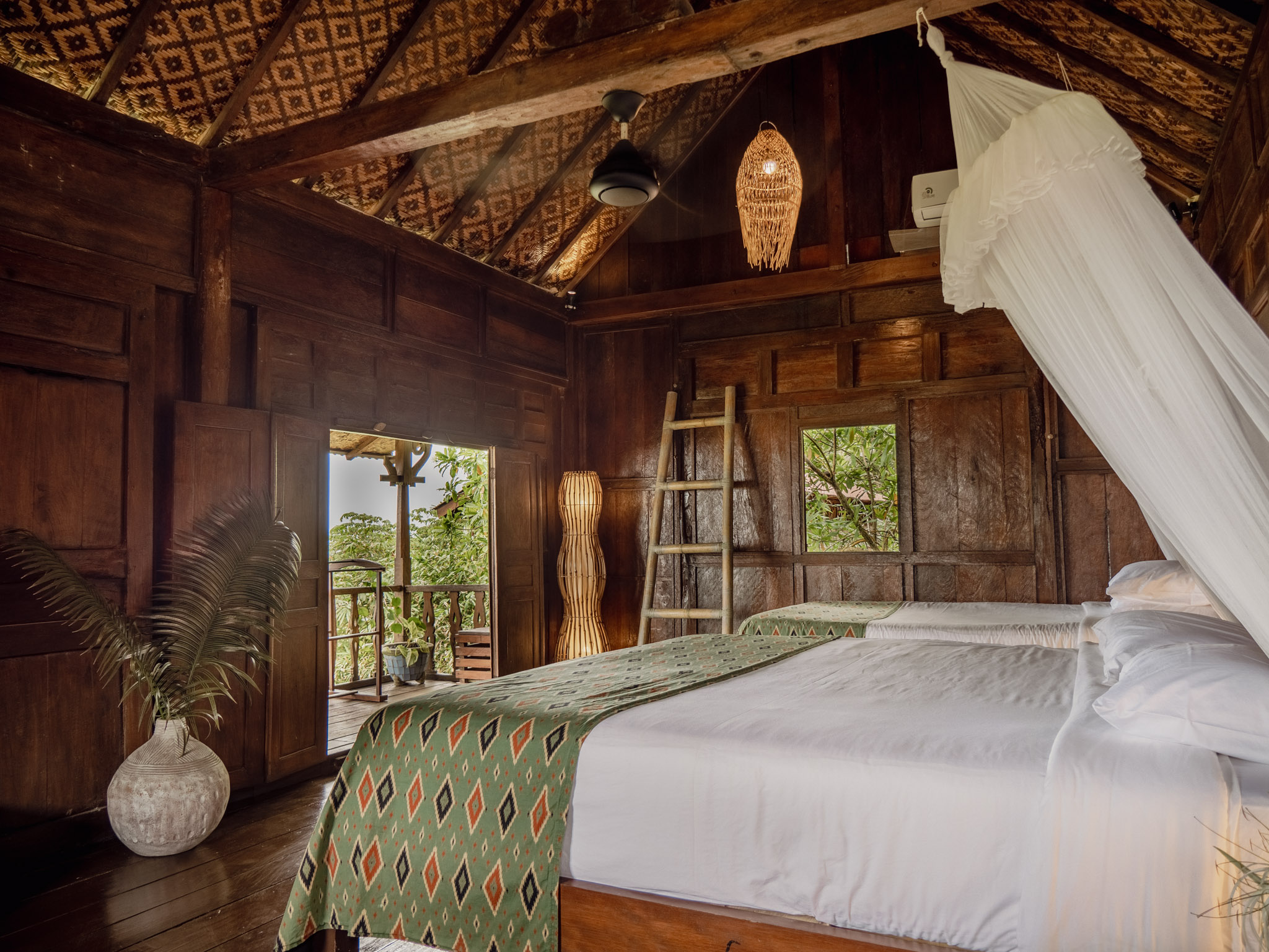 Mahi-Mahi Surf Resort | Simeulue | Perfect Wave Travel