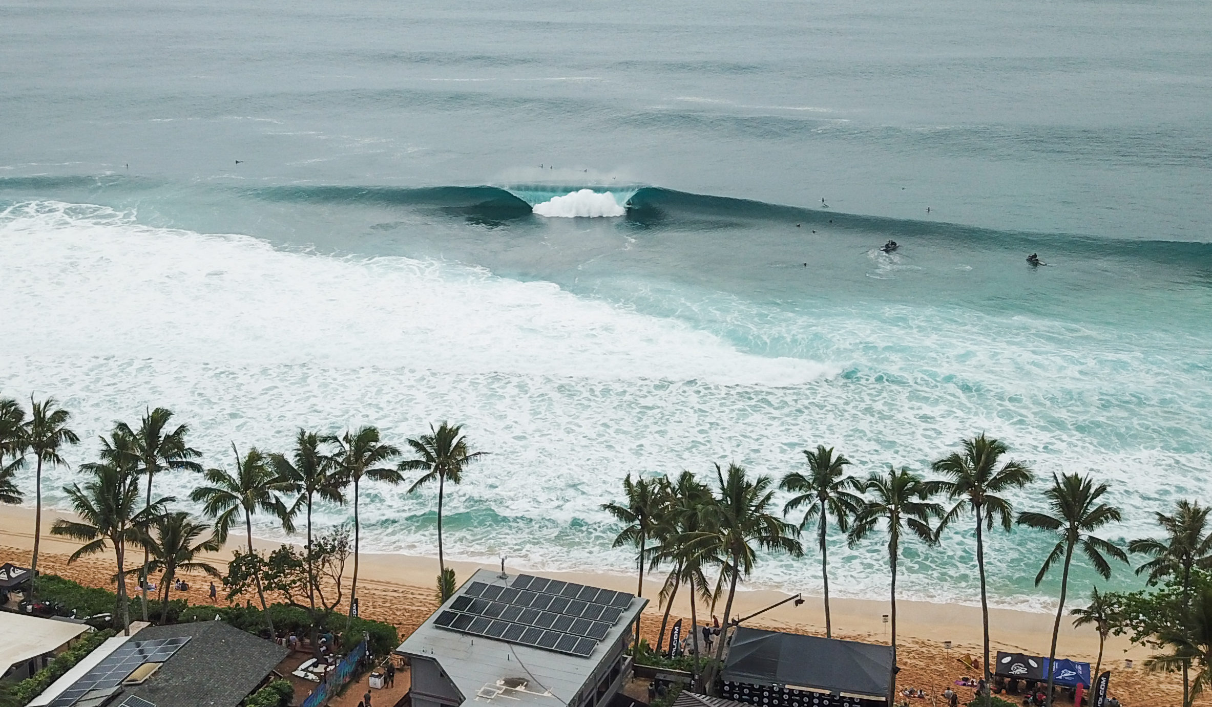 Hawaii Surf Vacations | Surf Resorts & Surf Villas | Perfect Wave Travel