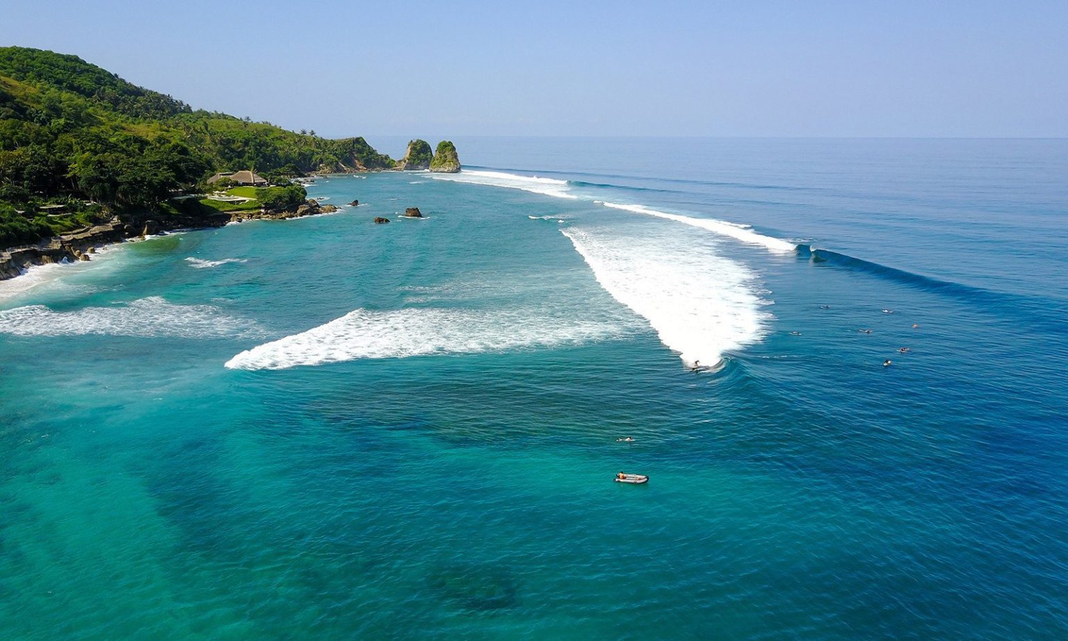 Nihi Sumba – Perfect Wave Travel