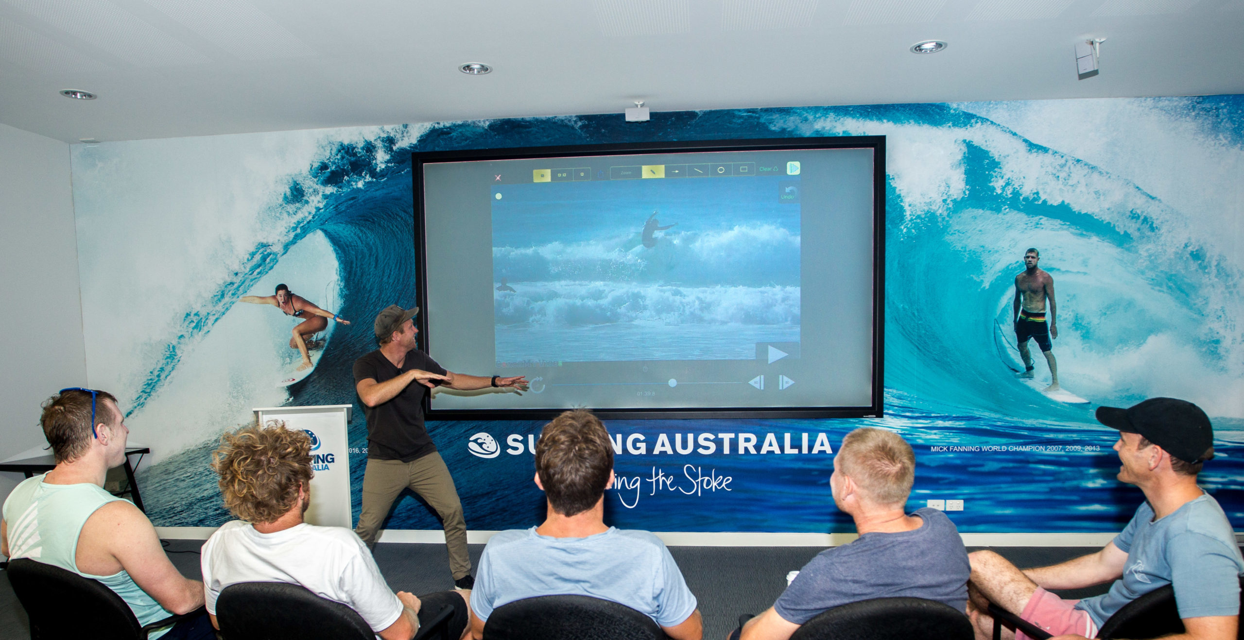 Surfing Australia High Performance Centre | Perfect Wave Travel